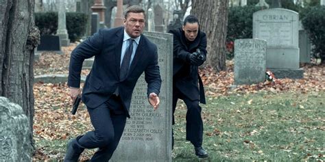 Alan Ritchsons Real Life Heroics Prove Hes Jack Reacher Off Screen Too