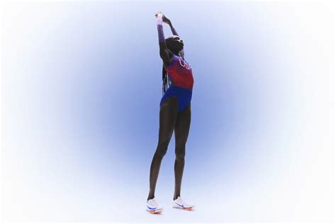 Behind The Scenes The Creation Of Nike Womens Elite Athletics Kits Nike Uk