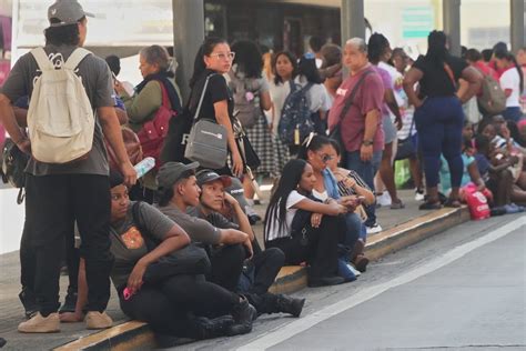A Magnitude 77 Earthquake Shakes Panama Prompting