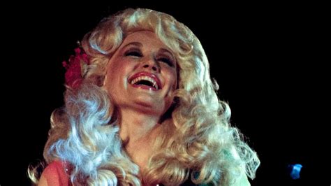 National Geographics Vintage Photos Of A Young Dolly Parton United