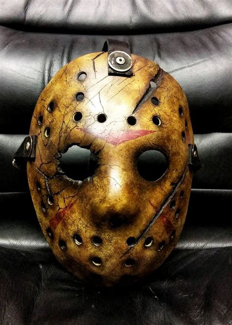 END SCENE VS HOCKEY MASK BY JAYSTEAD79 MANIAC MASKS Hockey Mask