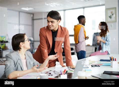 Diversity Multi Ethnic Group Hi Res Stock Photography And Images Alamy
