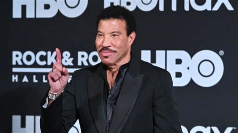 Lionel Richie Heads To Boston Best Tickets Seats Date For 2026 Tour