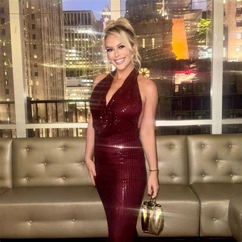 Britt Mchenry Allegedly Throws Drink At Fan At Nba Game