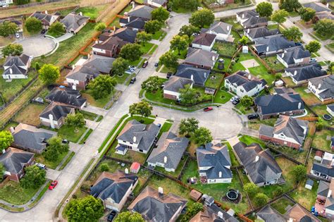 These Are The 10 Hottest Neighborhoods In The Houston Area