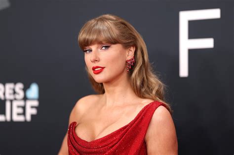 Taylor Swift Hits No 1 After Missing The Throne With Several Recent