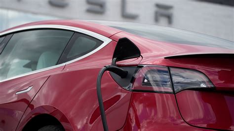 Tesla Inks Deal To Source Nickel From Minnesota Mine