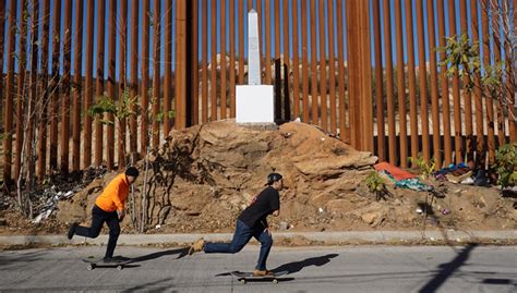 Boarder Crossings Brings Binational Skate Art And Border Culture To