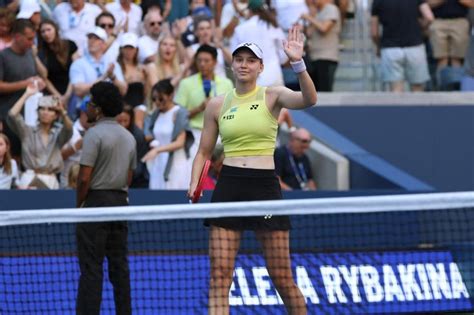 Us Open Pix Rybakina Whips Osaka Is One Win From World No 1 Ranking