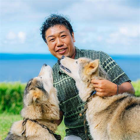 ハワイ語で「猫」は Pōpoki（ポーポキ） 🐈 この言葉の語源としてよく知られているのが、 英語の “poor Pussy” から来たのでは