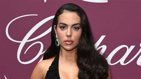 Georgina Rodríguez Se Enfrenta A Las Críticas Por Su Cuerpo Y Revela