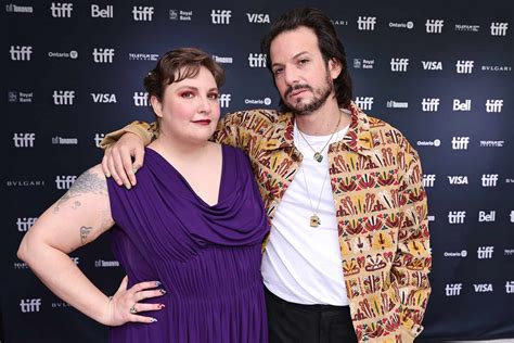 Lena Dunham Tells All Like Never Before Chronic Illness Addiction