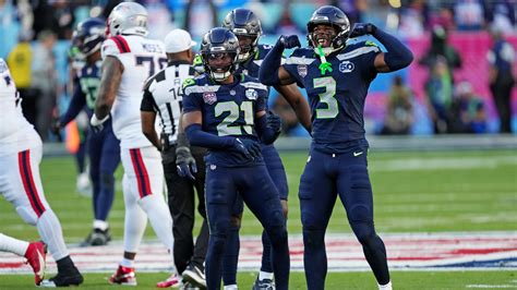 Seahawks Devon Witherspoon Pine Forest Alum Stars In Super Bowl 60