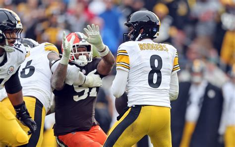 ‘the Sack Record Is Irrelevant Steelers Say Myles Garretts Chase