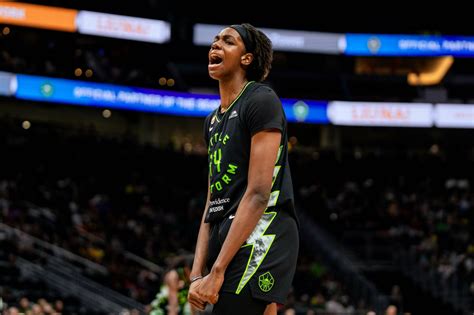 Storms Malonga Makes First Wnba All Star Team