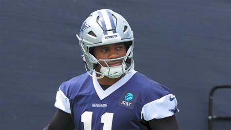 Nfl Insider Shares Worrisome Micah Parsons Contract Update Yardbarker