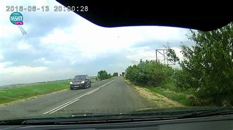 Жена засне с камера в колата си как стават катастрофите по пътищата ни Youtube