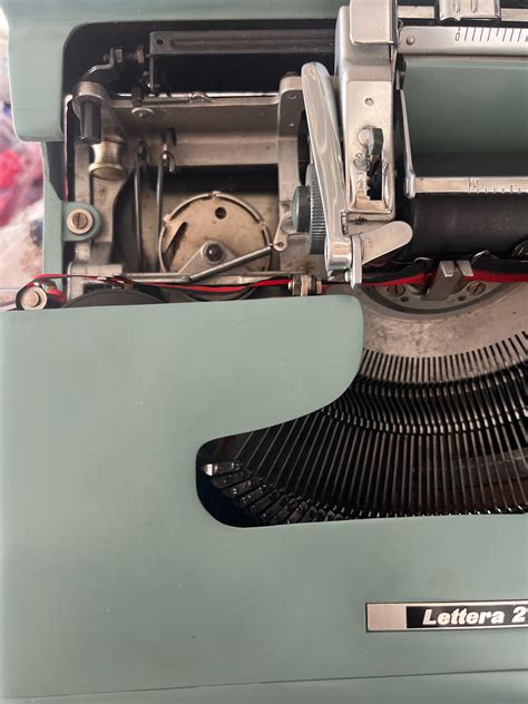 Carriage String Broken Rtypewriters