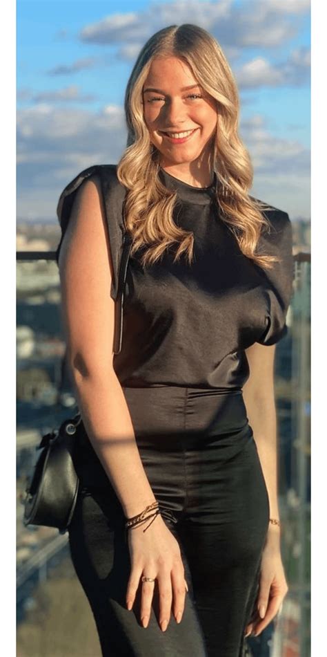 Maaike Van Zoelen😍 R Celebsnl