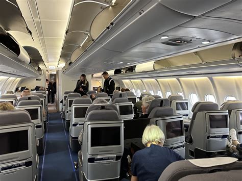 Airbus A340 600 Seating Chart