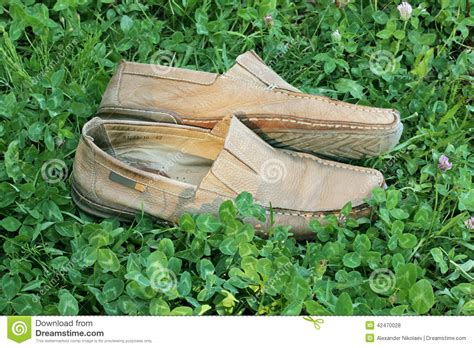 Moccasins замши стариков стоковое фото. изображение насчитывающей люди ...