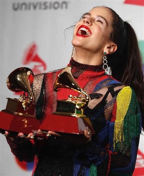 Rosalía Mujeres Famosos Fotos De Famosos