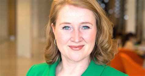 Home Jessica Van Wingerden