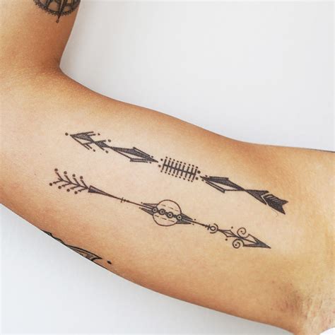 Realistic Arrow Tattoo Designs