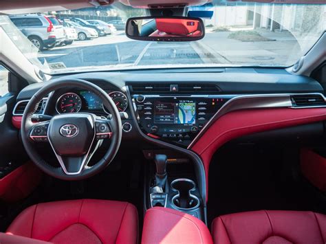 2018 Toyota Camry Se Features Performance And Why Its A Great Buy