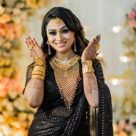 মাইলস্টোন স্কুলের ক্ষতিগ্রস্ত ভবনে পরিচ্ছন্নতার কাজ করছে বিমান বাহিনী। Ruksana Hoque Rekha