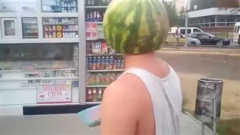 Как сделать ШЛЕМ ИЗ АРБУЗА Youtube