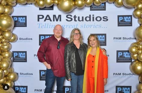 Meet Heather Hutton Canvasrebel Magazine