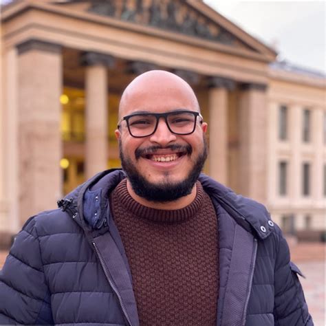 Geet Shendge Linkedin