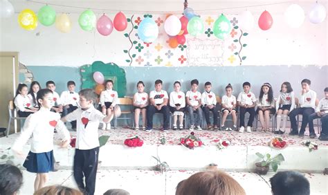 ერტისის საჯარო სკოლის მეოთხეკლასელები პირველ მასწავლებელს გამოეთხოვნენ ეტალონი