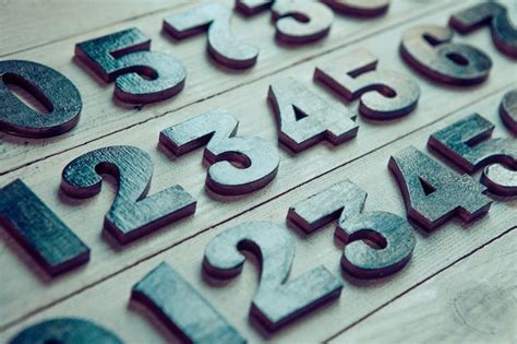 200 Matematic Pictures