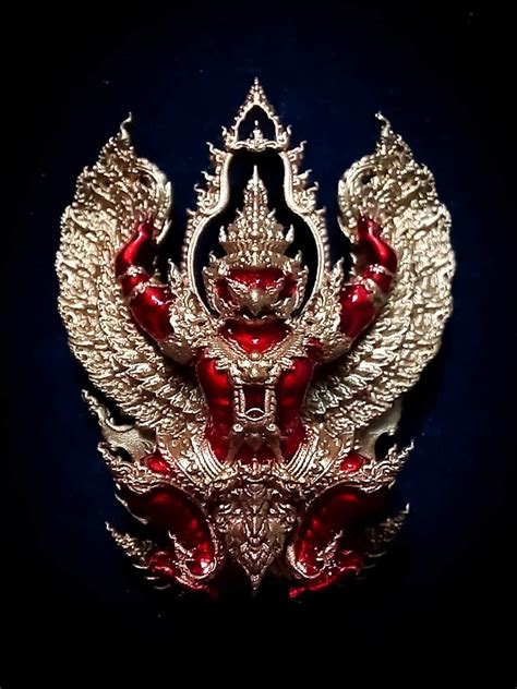 พญาครุฑพระอาจารย์วราห์ วัดโพธิ์ทอง