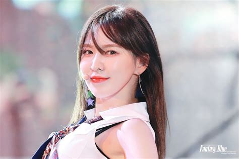 Insecure About Your Angular Jaw Its A New Standard Of Beauty In South