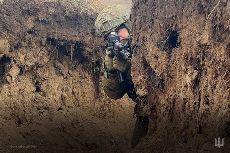 За добу на фронті ЗСУ знищили 990 окупантів Читайте на Ukr Net