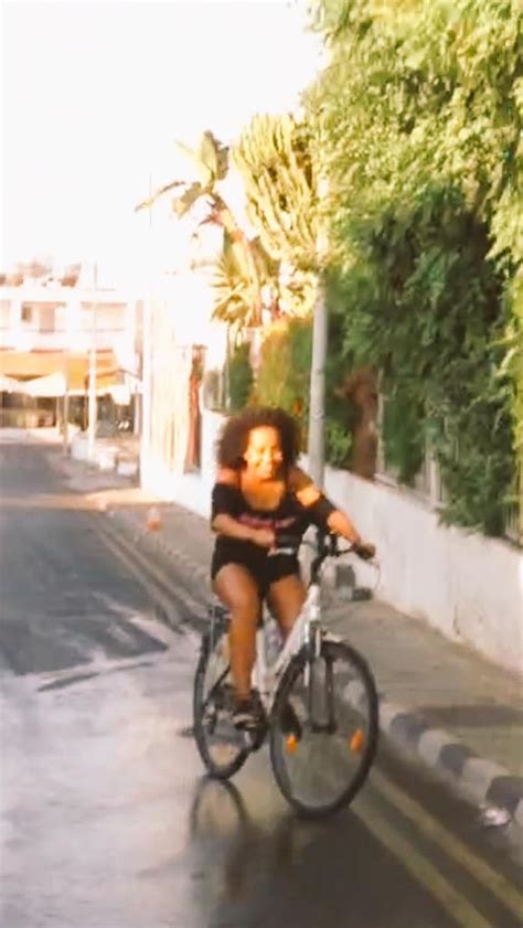 Lizzie Dart Lizziedart18 Twitter