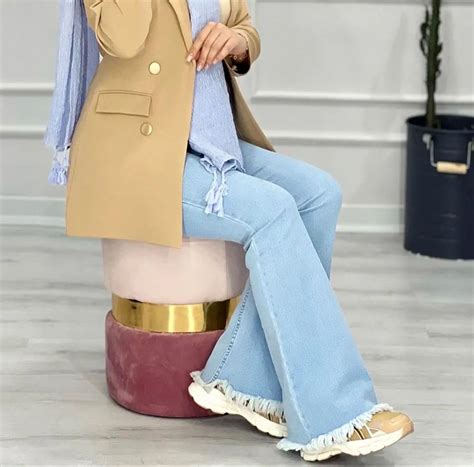 کلی ایده ناب واسه ست کردن مانتو با شلوار جین بوت کات؛ بدووو جین جذابتو