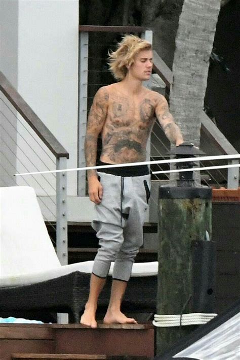 Justin Biebers Feet Justin Biebers Feet