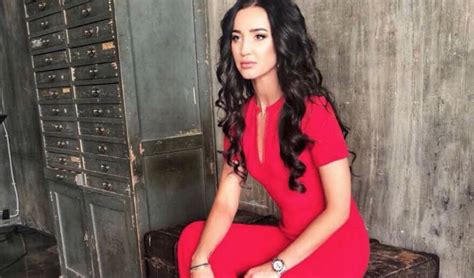 Памятник Ольге Бузовой