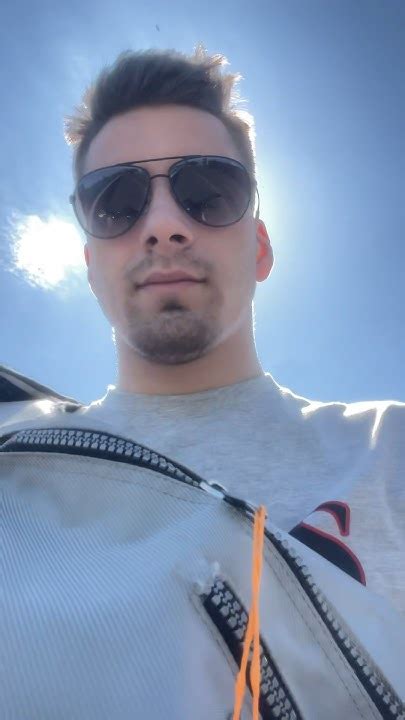 Красивый мальчик 😂 Youtube