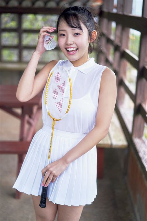2021年4月「書泉・女性タレント写真集売上ランキング」発表！第1位は「花咲ひより 1st写真集 Metamorphose」！｜株式会社
