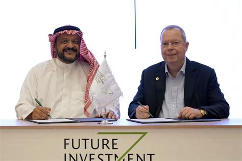 Test Electrolyser 22gw Neom Megaproject To Supply Aramco E Fuels