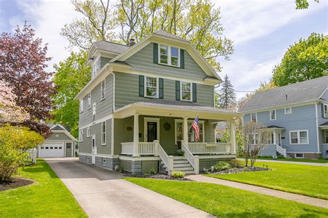 31 4th Ave Fairport Ny 14450 Realtogs