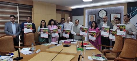 Dr Jitendra Singh Honble Minister Of State Ic Of Science And