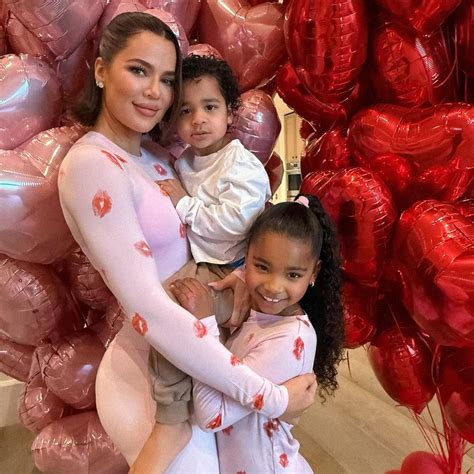 Khloé Kardashian Promiflash