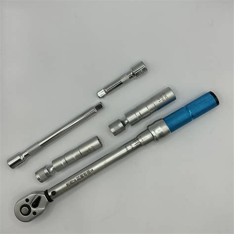 Universal Torque Wrench Max Oem Tst Head Set Socket Sleeve 7 19mm Power