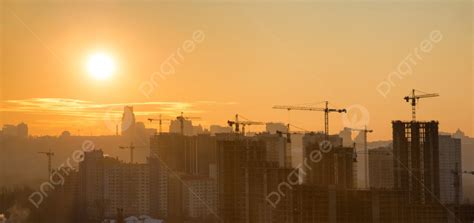도시의 일몰 파노라마 건물과 산업용 크레인의 실루엣이 있는 도시의 일몰 파노라마 배경 및 무료 다운로드를위한 그림 Pngtree